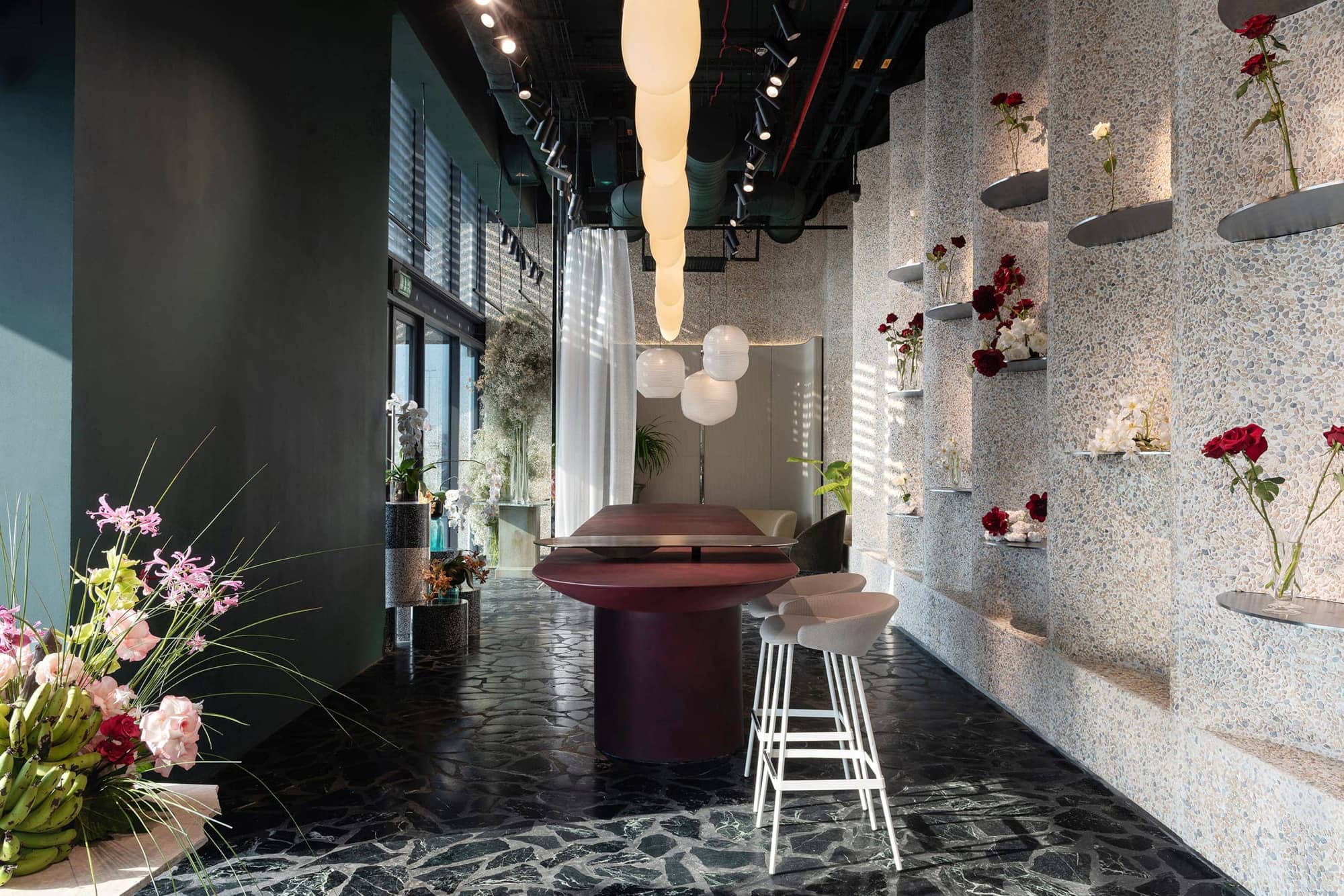 Visit Us - Fine Blooms